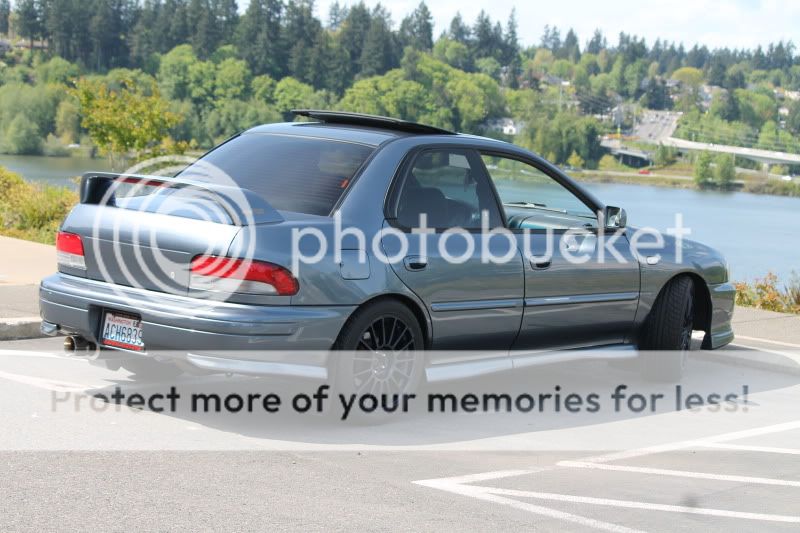 WA: 2001 blue steel mica GC8 rays/volks