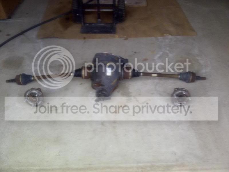 Rear differential/axles/hubs from 2006 Charger RT | LX Forums Forum